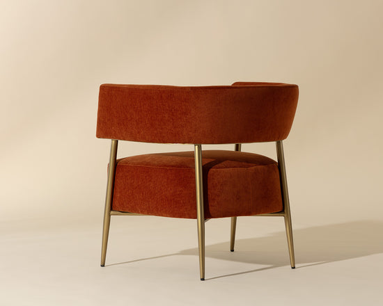 Maestro Lounge Chair – Sunpan Trading & Importing, Inc.