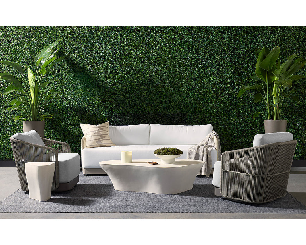 Outdoor Sofas & Sectionals – Sunpan Trading & Importing, Inc.