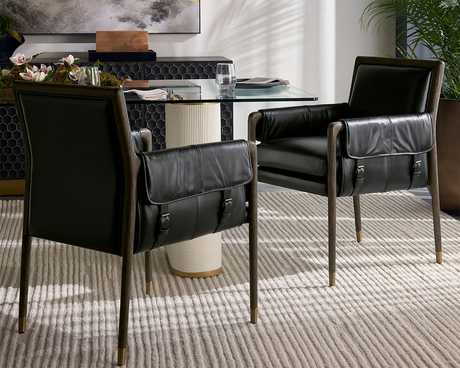 Mauti Sofa – Sunpan Trading & Importing, Inc.